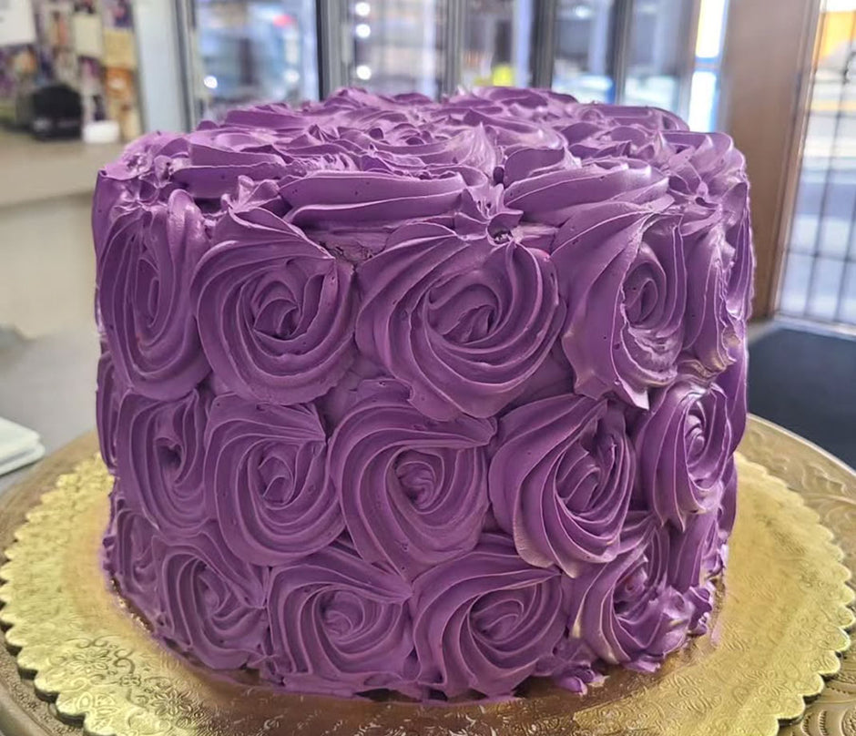 Custom Cakes – European Cake Gallery